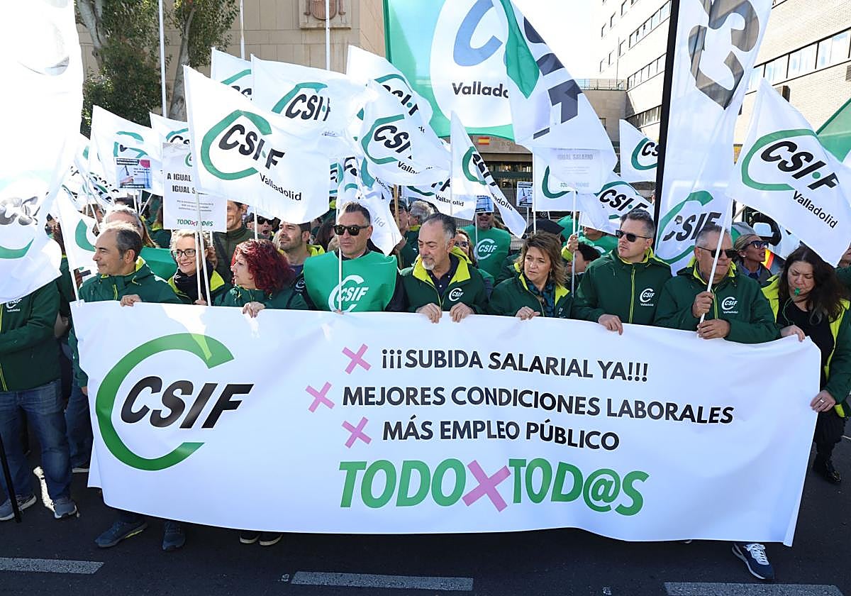 La manifestación de CSIF, en imágenes | El Norte de Castilla